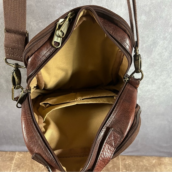 Duluth Trading Co | Bags | Duluth Trading Company Lifetime Brown Patina ...